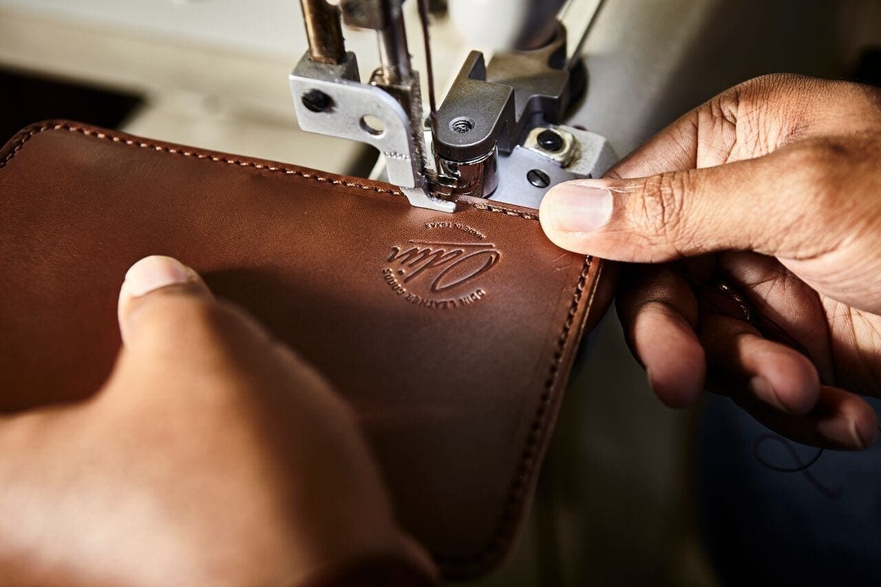 This Entrepreneur Turned a Hobby into a Custom Leather Goods Business ...